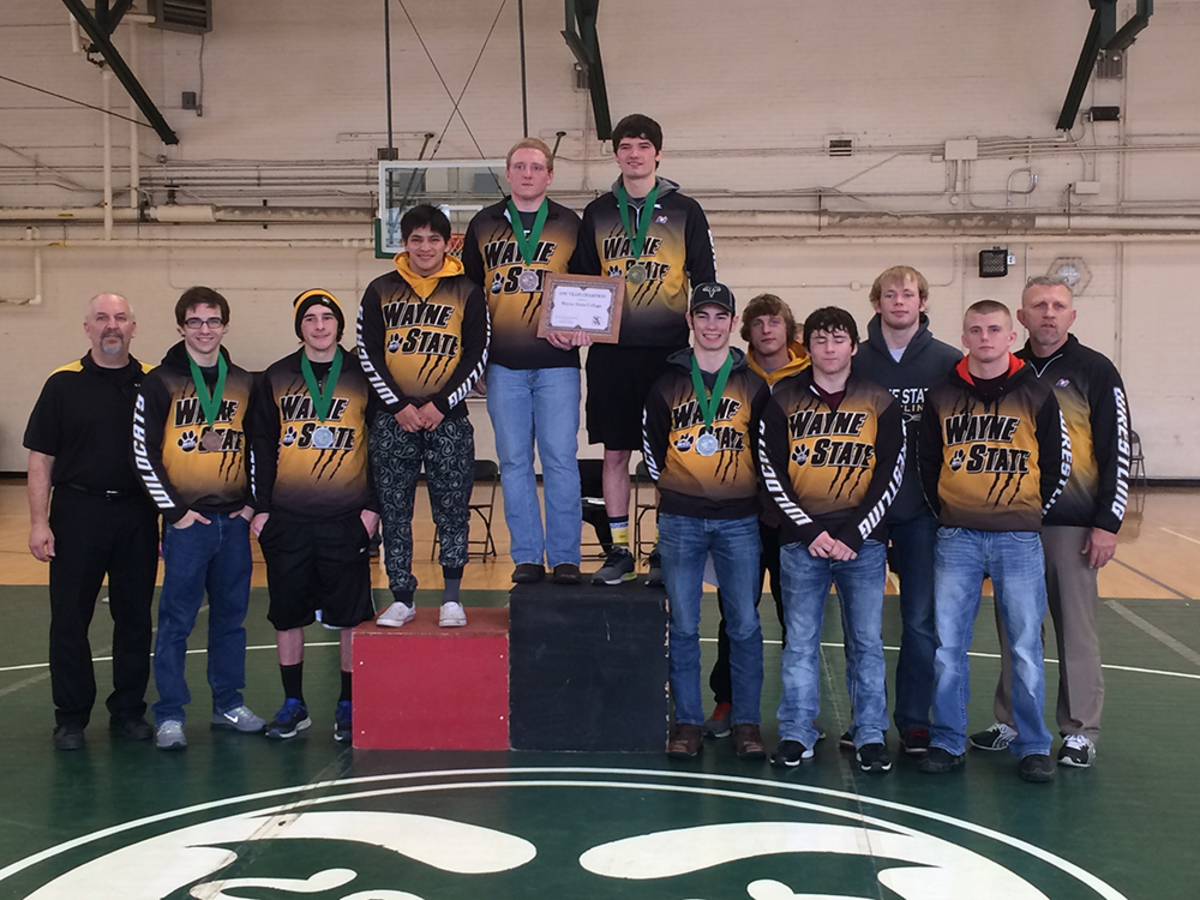WSC wrestling sends seven to nationals – The Wayne Stater